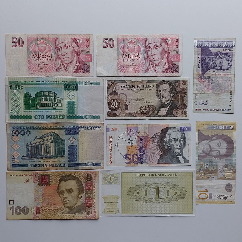 Job Lot of 10 World Banknotes In Circulated Condition, Collectibles ...