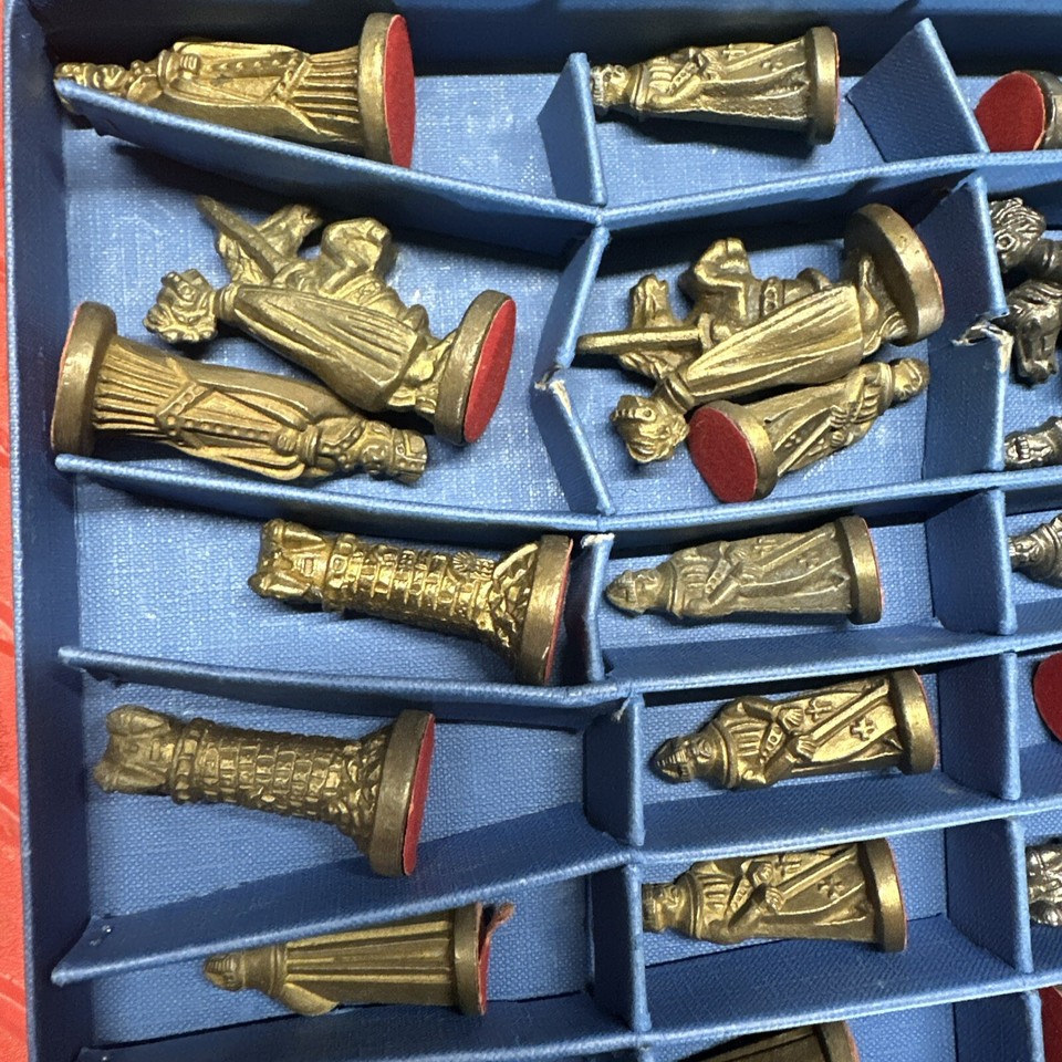 CHARLEMAGNE CRUSADES Chess Pieces Set Nickel & Bronze Firenze Italy ...