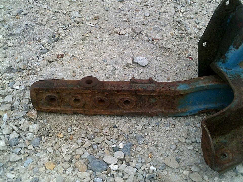 Ford 8N tractor main frontend front end axle & mounting brace anchor ...