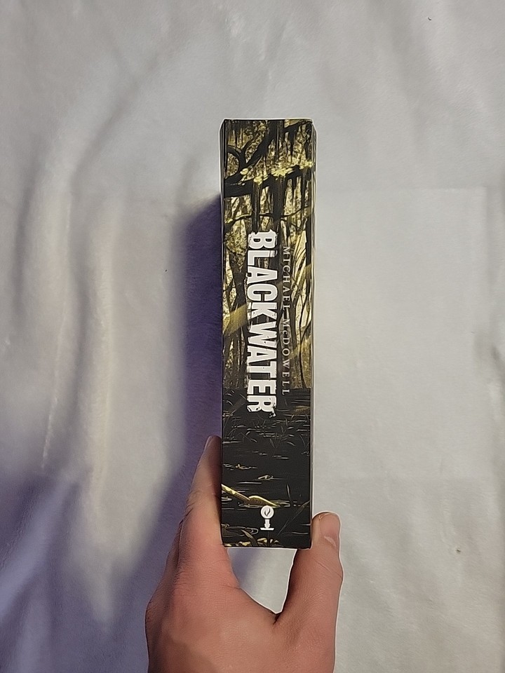 Blackwater : The Complete Saga by Michael McDowell (2017, Trade ...