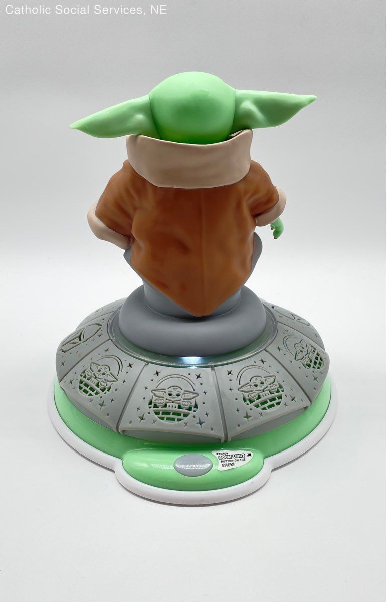 Disney The Mandalorian Star Wars baby Yoda Light & Sound Room Glow ...