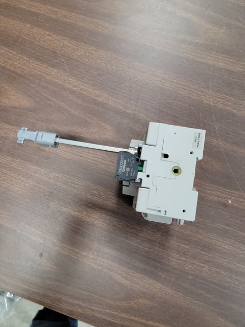 Schneider Electric GS1DDU3 Disconnect Switch 30 Amp 600 V for sale ...