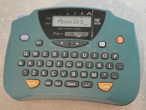 Brother Model-65 P-Touch & Hobby Label Maker Printer 6 AA's Batteries ...