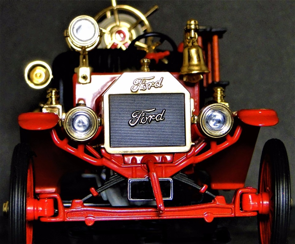 Ford Fire Engine Truck Pumper Pickup Vintage Classic Antique Red Metal ...