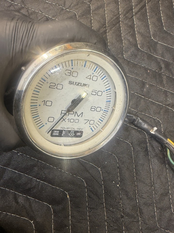 Suzuki White OEM Outboard Tachometer RPM Gauge All Cylinders 4P 6P 12P ...