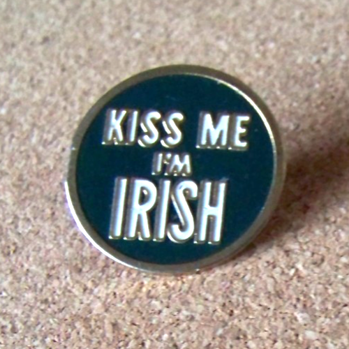 Kiss Me I'm Irish lapel pin 0.95" diameter for St Patrick's Day or ...