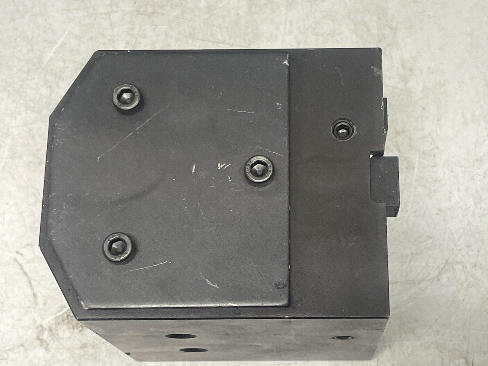 New Haas CNC BMT65ID-1 012221 1" Ø Internal (ID) Static Turning Holder ...