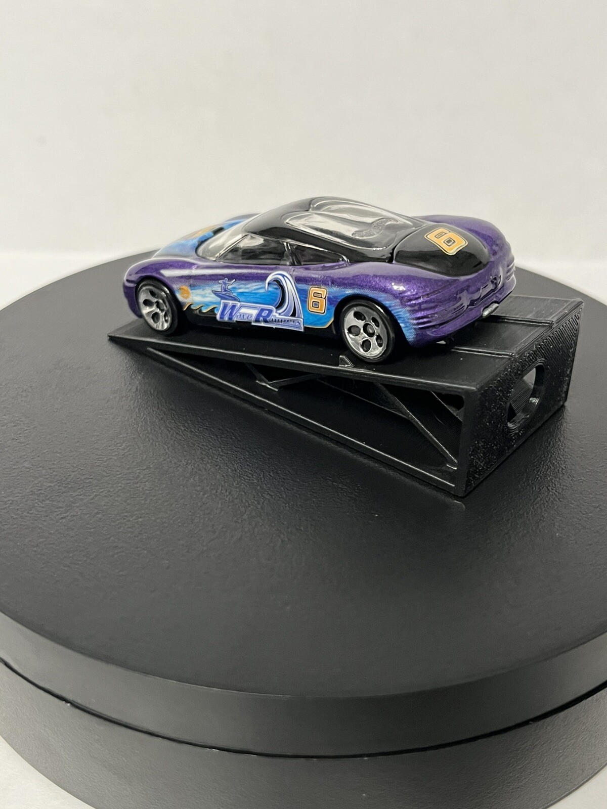 Hot wheels Highway35 World Race Wave Rippers Chrysler Thunderbolt 6/35 ...