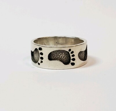 Sterling Silver Footprint Foot Feet Ring Size 7 | eBay