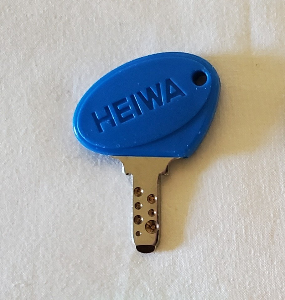 Heiwa 1691 Door Key Slot Machine Pachislo Japan Bali Legend, Aqua Venus ...