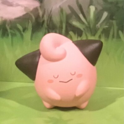 POKEMON CLEFFA SITTING SLEEPING Figure Toy Takara TOMY | eBay