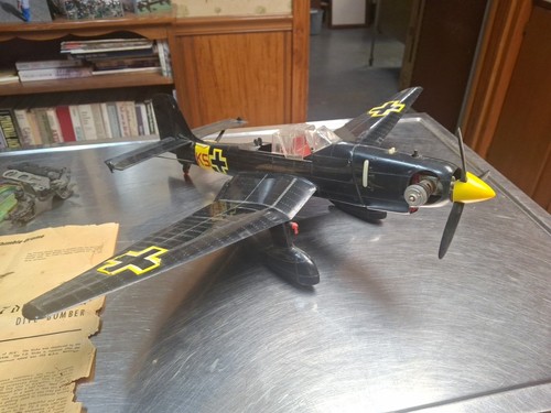 Cox Stuka Airplane Dive Bomber Ju-87d Extra Engine Extra Parts Pilot ...