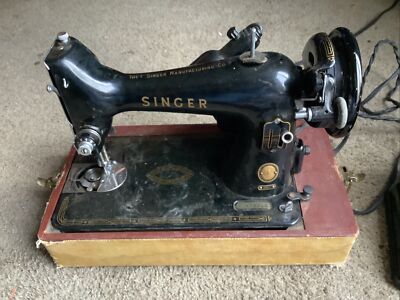 Vintage Singer 1956 99 Sewing Machine With Pedal & Light Powers Up ...