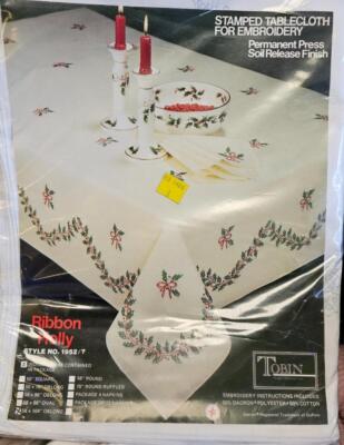 Vintage Tobin Embroidery Ribbon Holly Christmas Design 58x104 ...