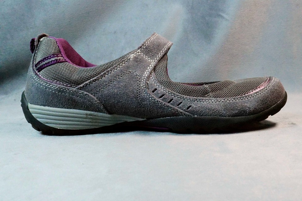 Croft & Barrow Women’s Mary Jane Shoes 8.5W Gray Suede Mesh Purple Trim ...