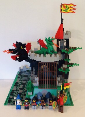 Lego Castle Fire Breathing Fortress 6082 Dragon Knights 100% Complete ...