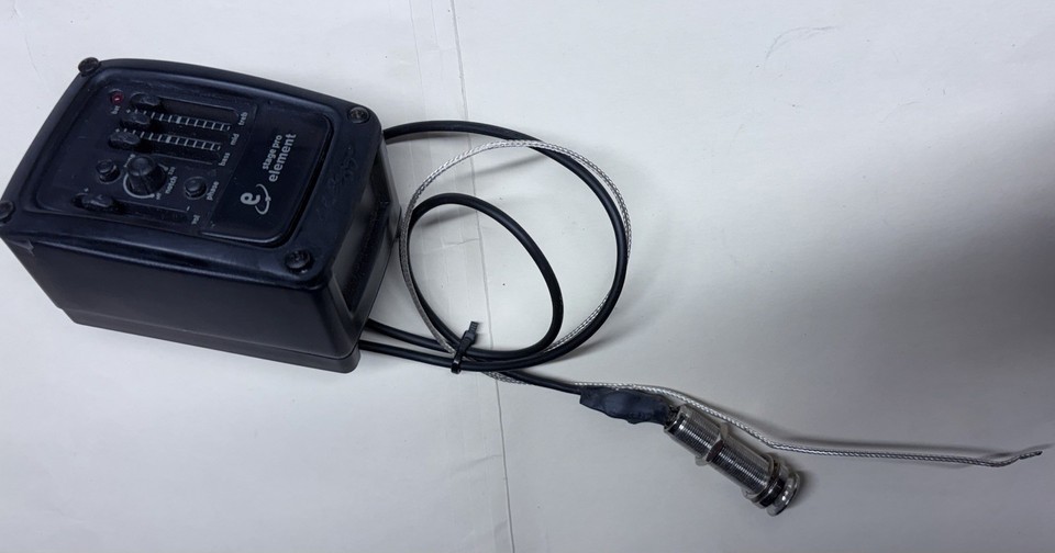 LR Baggs StagePro Element Onboard Guitar EQ/Preamp System w/Element ...