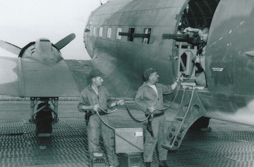 Vietnam War Photos -- Puff the Magic Dragon -- AC-47 Gunship | eBay