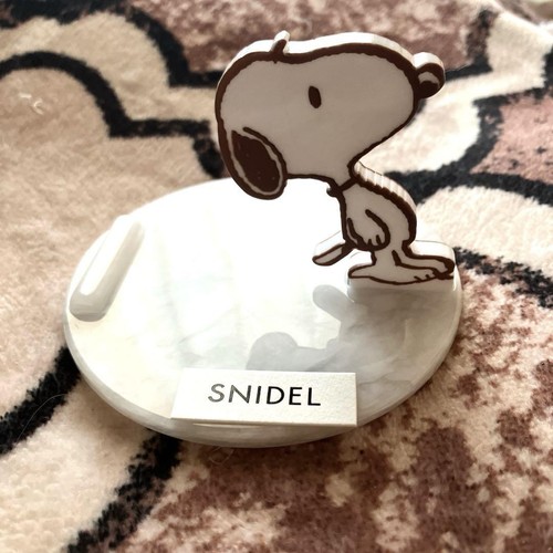 Snoopy Acrylic Phone Stand SNIDEL Peanuts 3D Design Round Base New | eBay