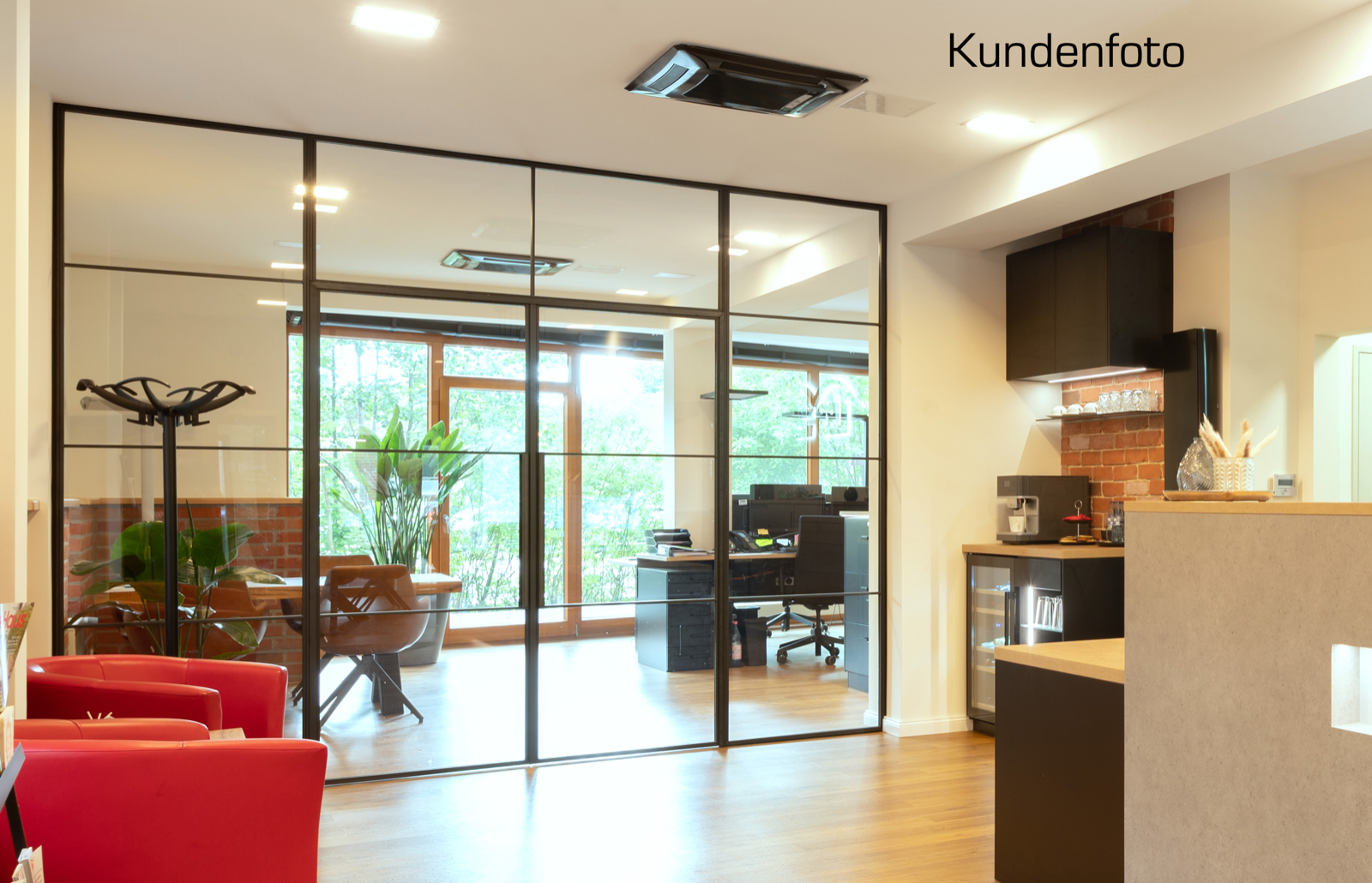 Bauhaus Stahl-Loft Fenster, Fabrikfenster, Trennwände aus Vollmaterial ...