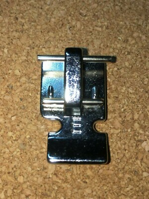 Janome Jem Lite Jem 639 HF107,3125,3128 Hello Kitty Zipper Foot | eBay
