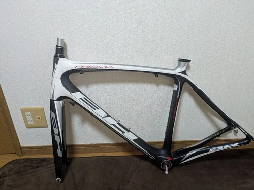 BH Carbon Road Bike Frame Lightweight Racing Bicycle Frame Free ...