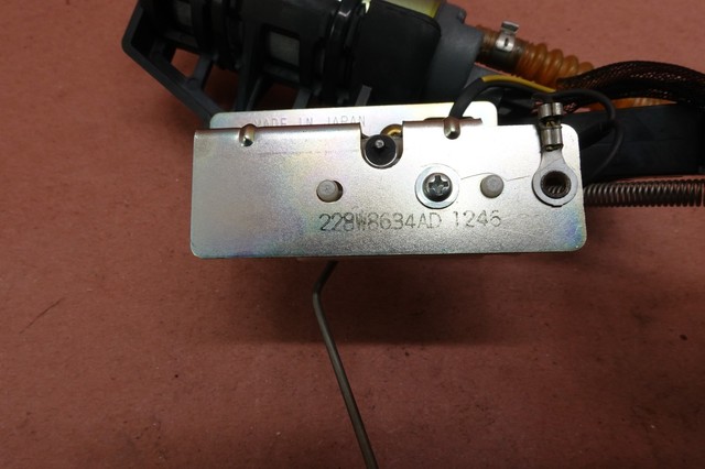 07 Harley Davidson Street Glide FLHX Gas Fuel Pump With Line Hose 75126 ...