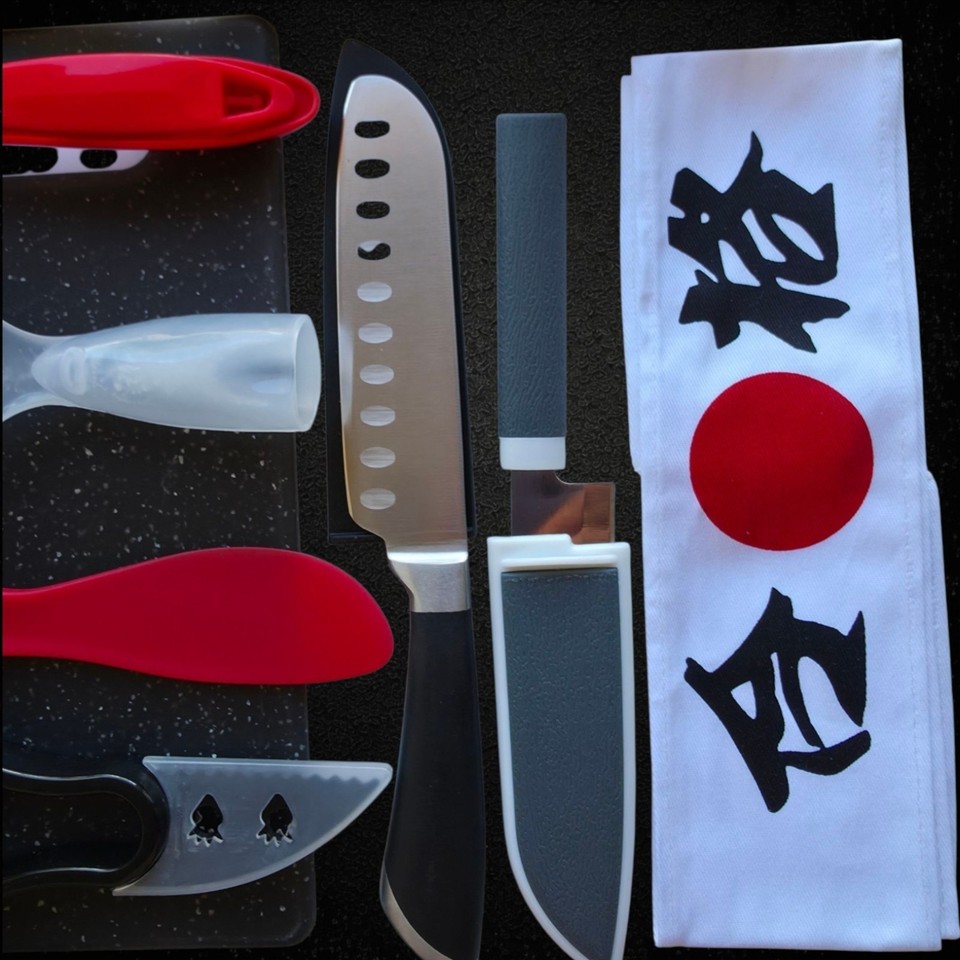 2 Minute Sushi Rolling Machine with Built-In Storage Includes 18Pc ...