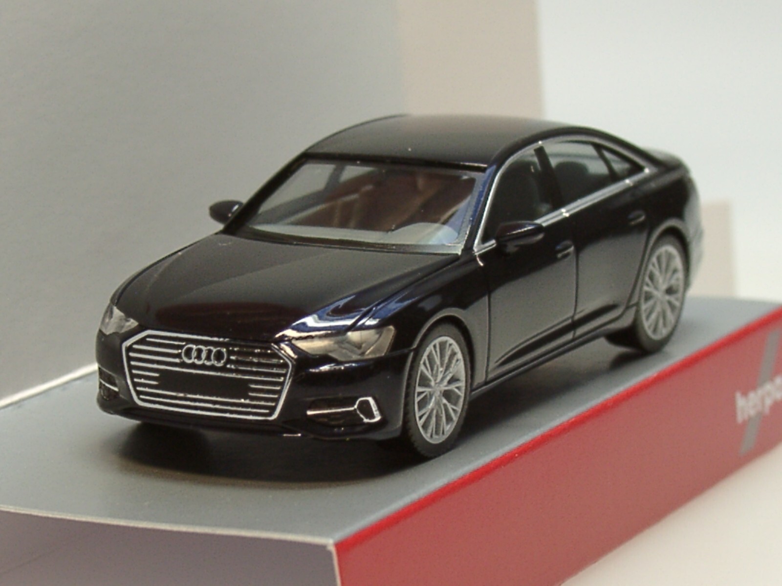 Herpa Audi A6 Limousine, firmament-blau metallic - 430630-003 - 1:87 | eBay