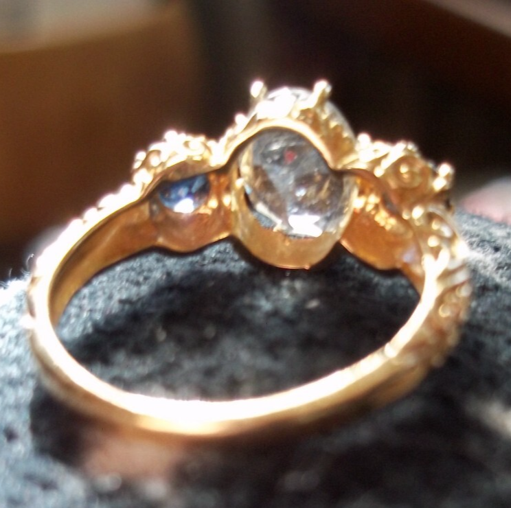 Vintage 14K Yellow Gold Ice Blue natural Gemstones Ring Size 5 sapphire ...