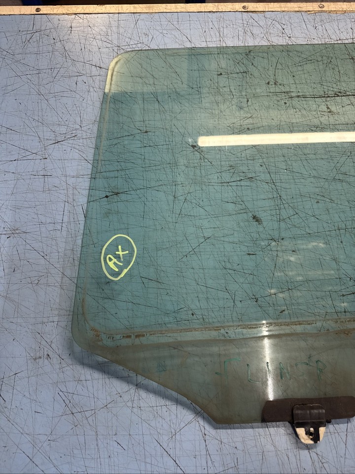 Freelander 1 L314 5 Door Left Hand Rear Door Drop Glass Window ...