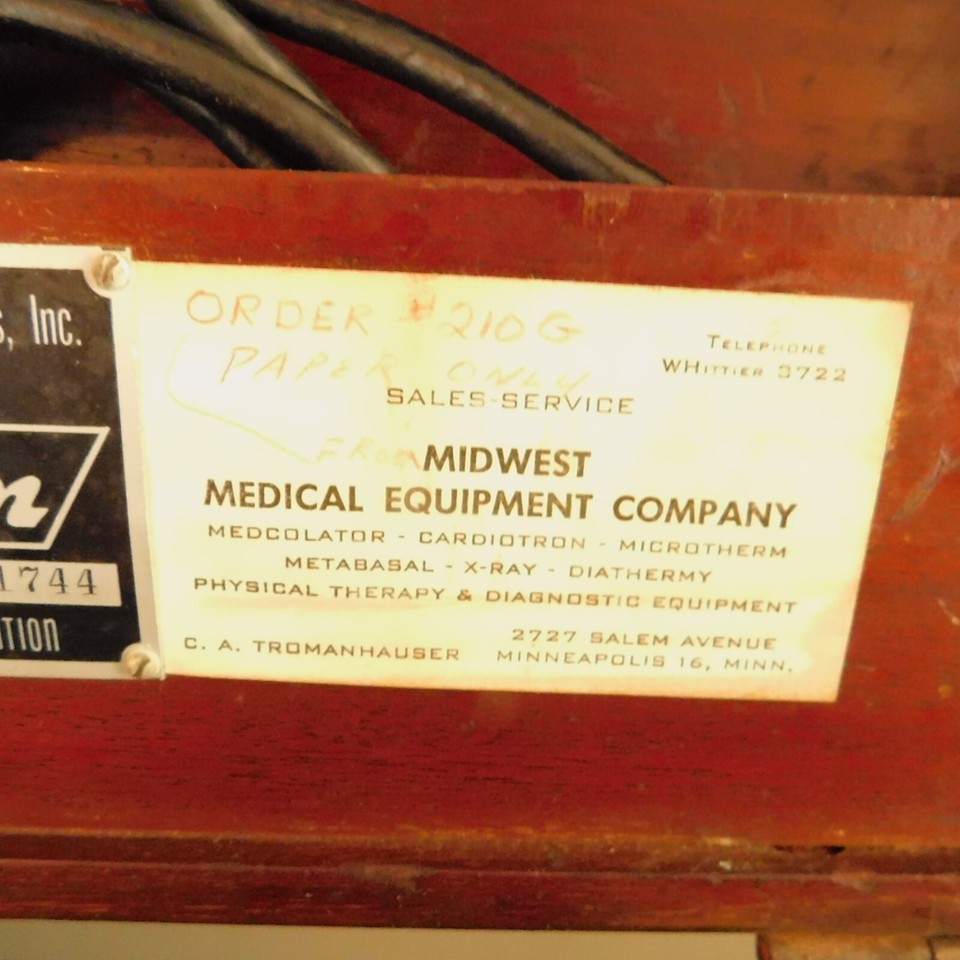 VINTAGE CARDIOTRON PORTABLE ECG EKG MACHINE ELECTRO-PHYSICAL LABS ...