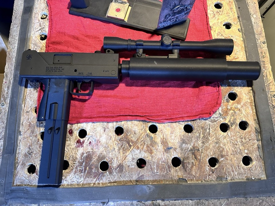 Escape From New York Snake Plissken Mac 10 Replica Prop - 3D printed ...