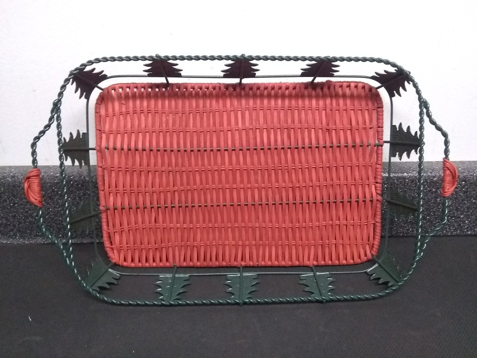 Decorative Christmas Tree Metal Serving Tray Pyrex Holder -Towel - Pot ...