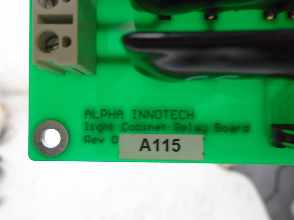Alpha Innotech Light Cabinet Relay Board Rev 0 | eBay