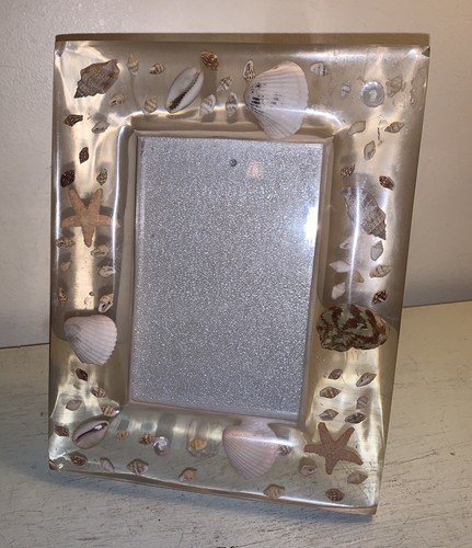 Vtg Sea Shell Photo Frame 7.25”x9” Clear Acrylic Lucite Real Star Fish ...