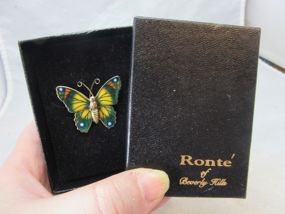 Vintage Ronte of Beverly Hills butterfly brooch - Gem