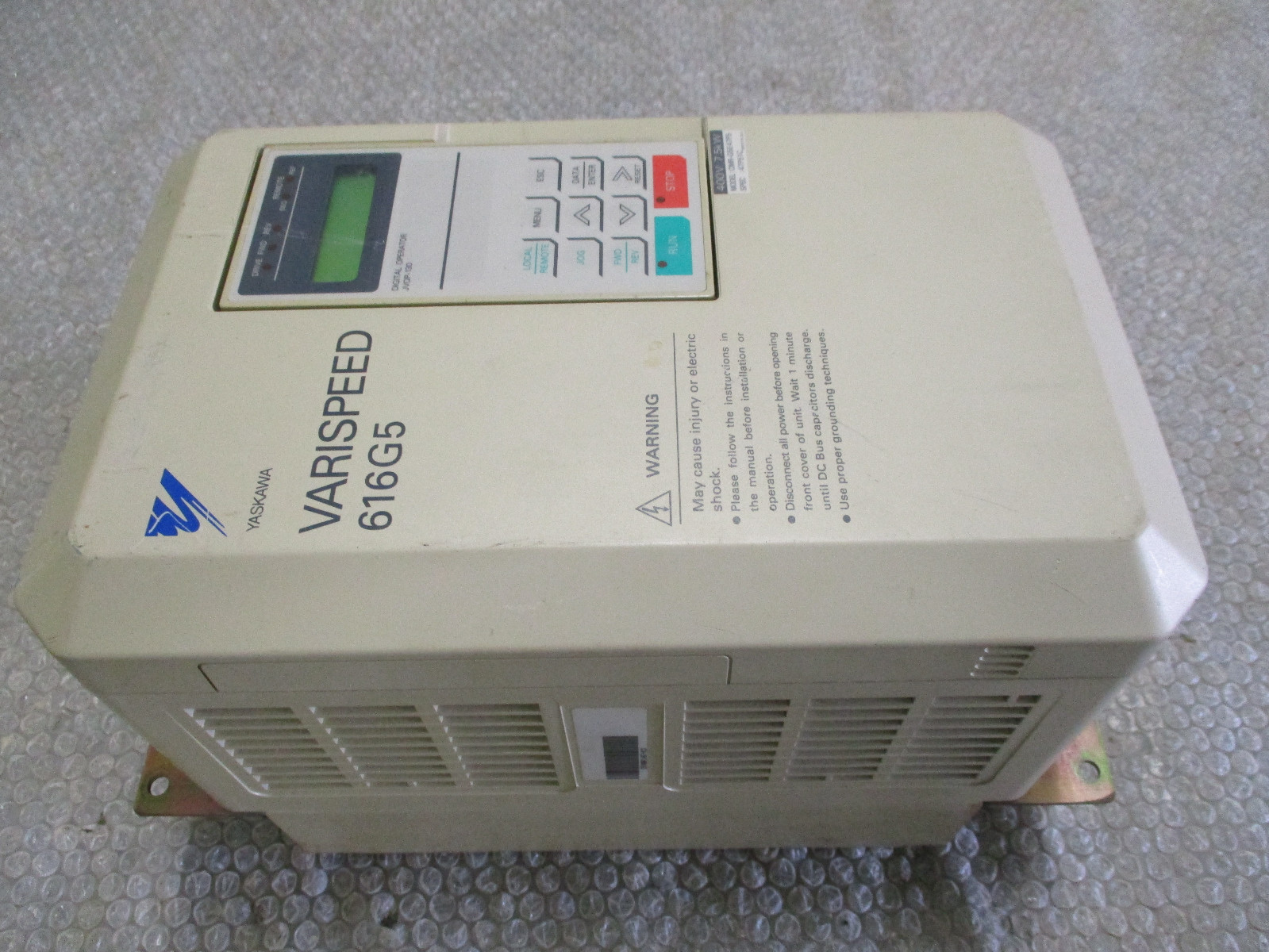 Yaskawa CIMR-G5C47P5 Varispeed 616G5 AC Drive 400VAC 7.5kW 14KVA 18A ...