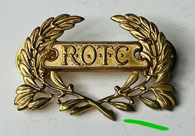 Vintage Military ROTC Hat / Cap Badge Pin. Wreath Crest. Uniform Badge ...