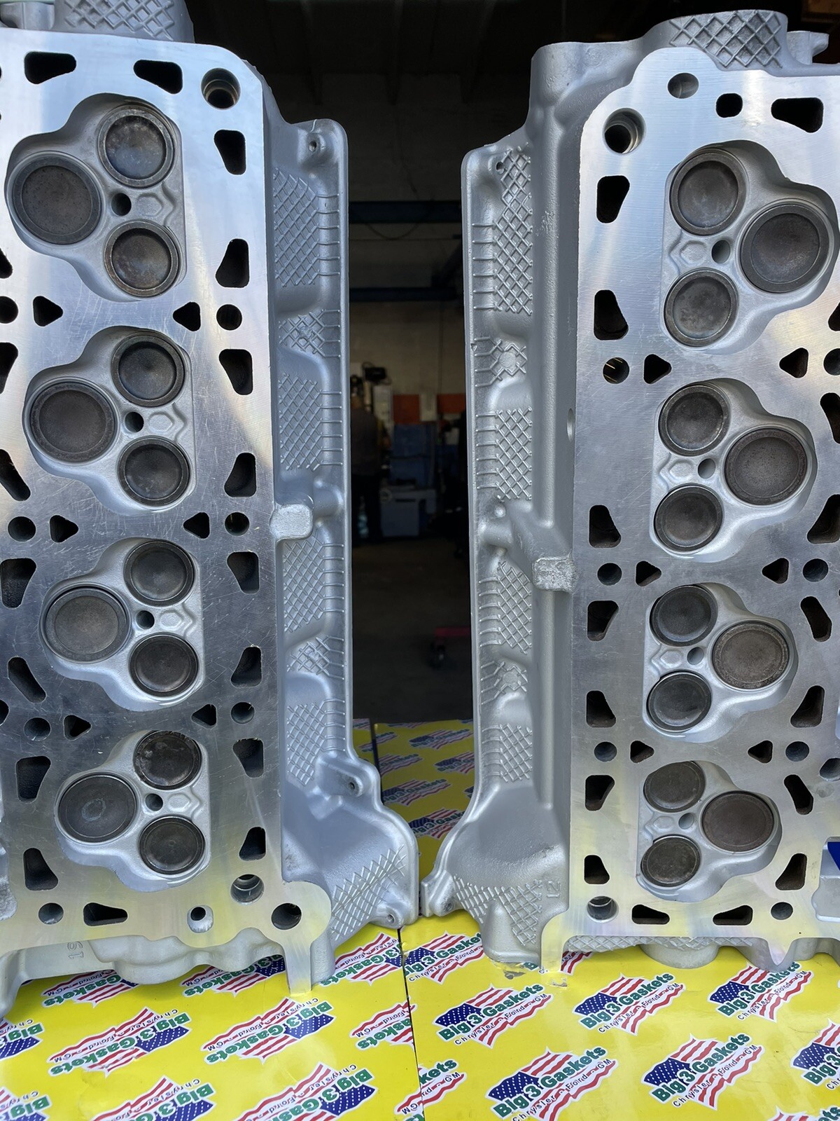 Ford 4.6 5.4 SOHC 3 Valve Cylinder Head Pair Cast # 3L3E 9L3E ...