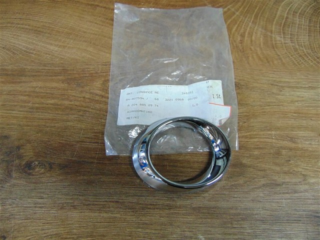 Genuine MERCEDES BENZ MB GLK X204 Fog Light Chrome Trim Left ...