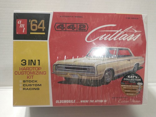 AMT 1/25 Model Kit 1964 Olds Cutlass 442 Hardtop 3 in 1 Customizing Kit ...