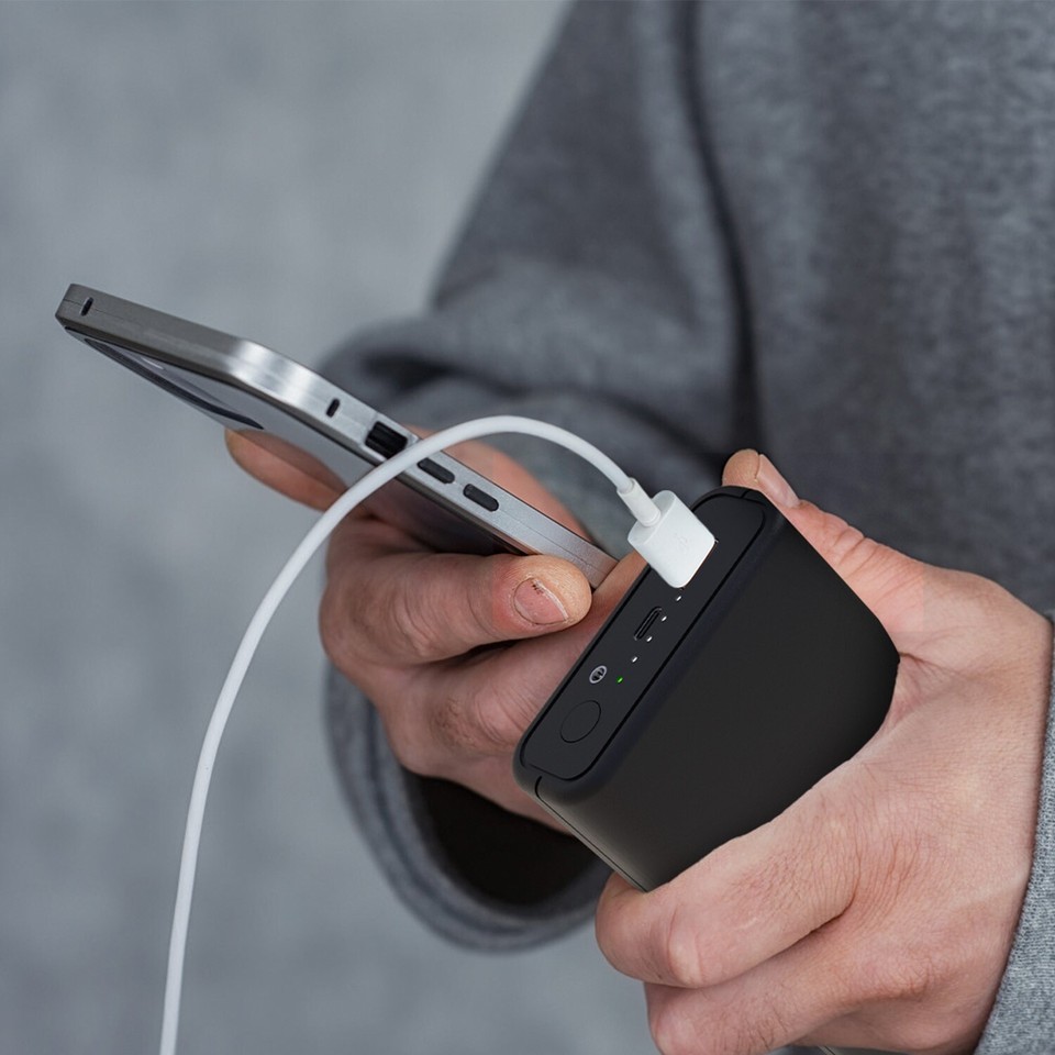 Rechargeable 5V 2A Battery Pack for Heated Vests Jackets Power Bank for ...