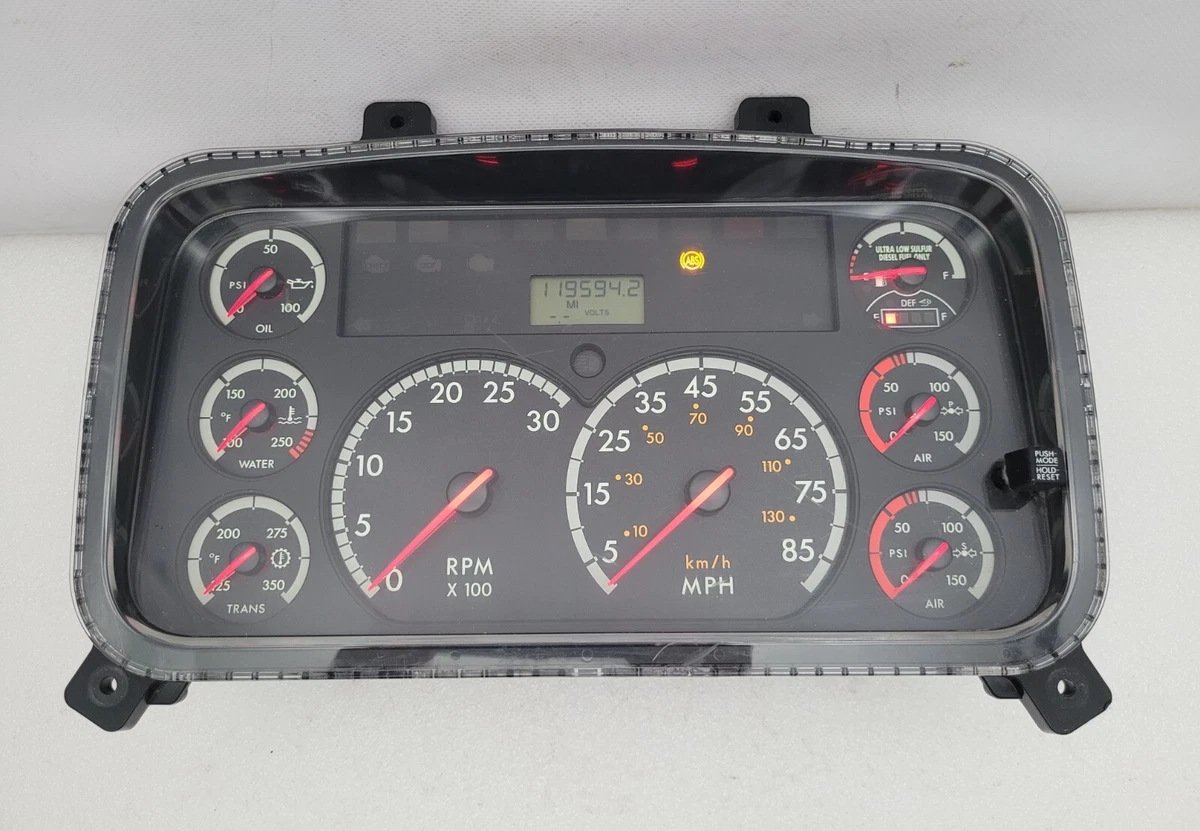 2018 Freightliner M2 Dash Lights | Shelly Lighting