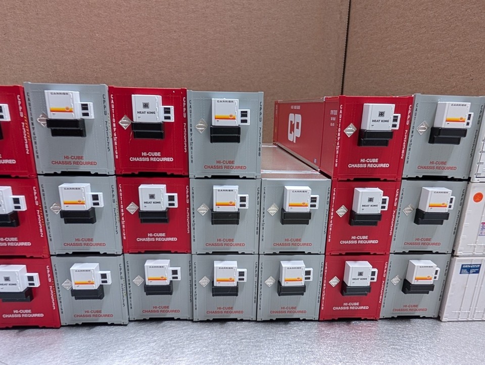 HUGE 26 Pack HO Scale 53' Container Lot 26 Containers Canadian Pacific ...
