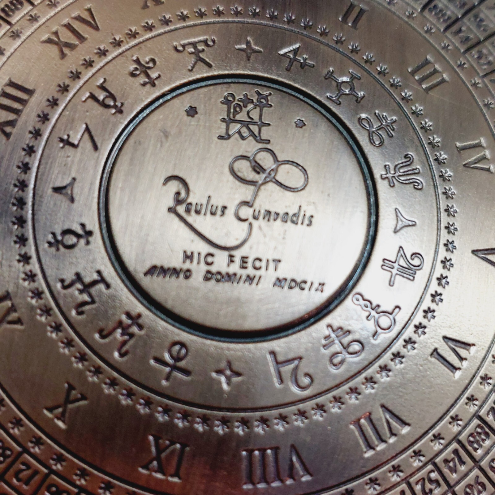 Alethiometer replica noble collection - thinkingkool