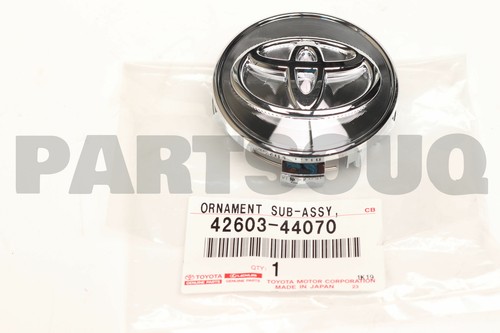 4260344070 Genuine Toyota ORNAMENT SUB-ASSY, WHEEL HUB 42603-44070 | eBay