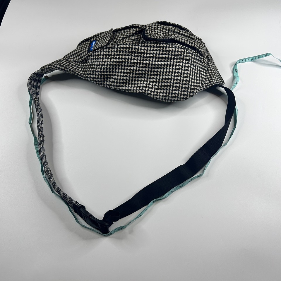 KAVU Rope Sling Bag Houndstooth Pattern Crossbody Cotton Backpack Black ...