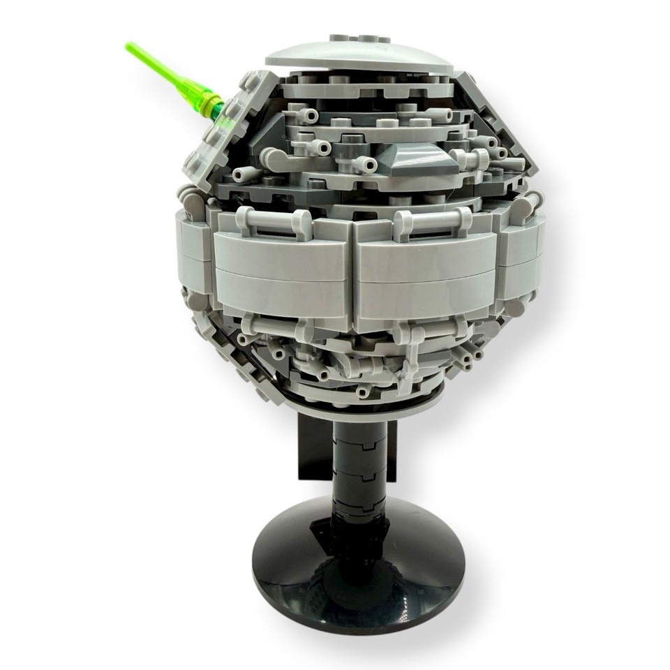 LEGO Star Wars: Death Star II (40591) 40th Anniversary GWP 100% ...