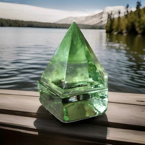 VTG GREEN ART GLASS SHIP DECK LIGHT HEXAGONAL PRISM/ PYRAMID HEAVY 4.5 ...